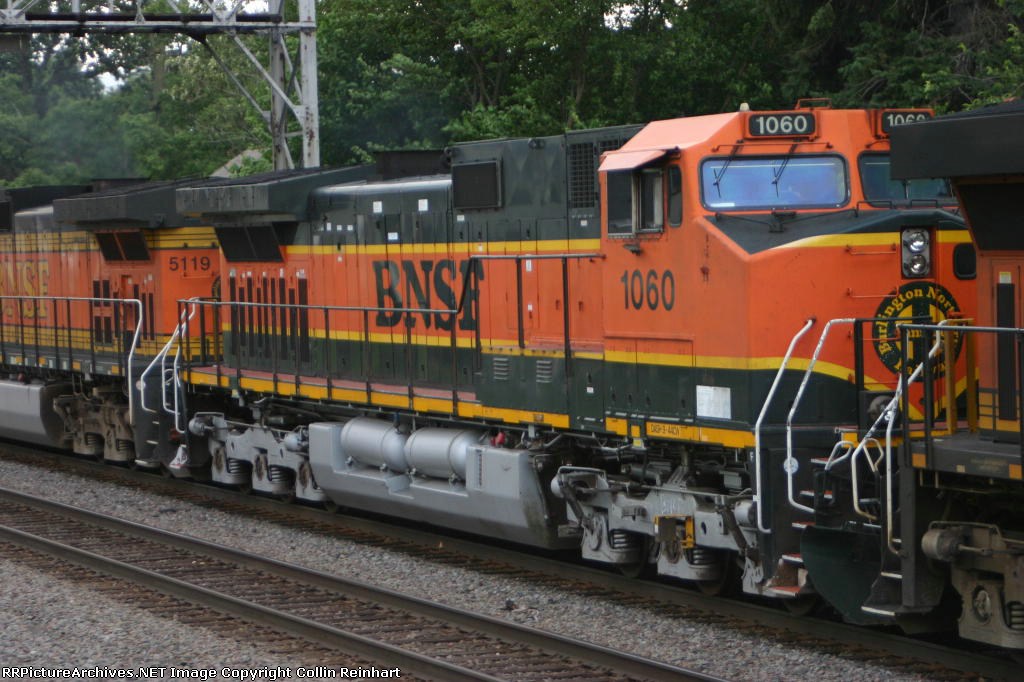 BNSF 1060